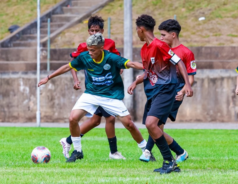 Valinhos Esporte Clube estreia no Campeonato Paulista Sub-15 e Sub-17 ...
