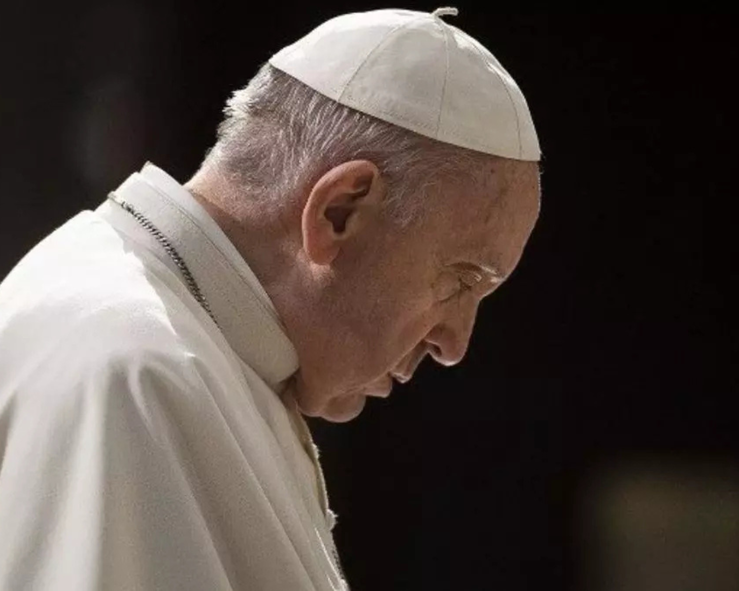 Papa Francisco segue em recuperação no hospital e perde início da ...